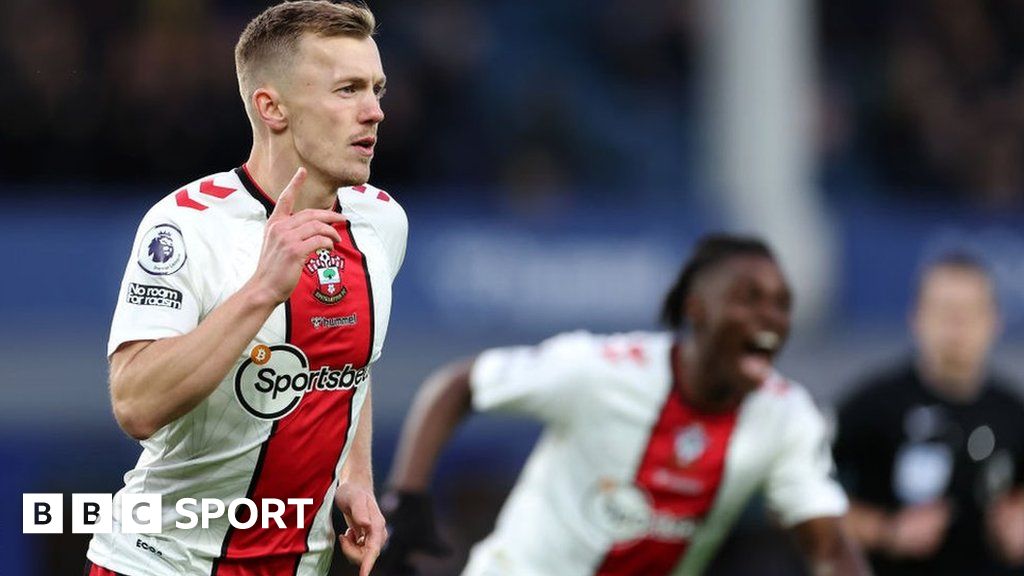 Everton 1-2 Southampton: Bottom-of-the-table Saints win to increase ...