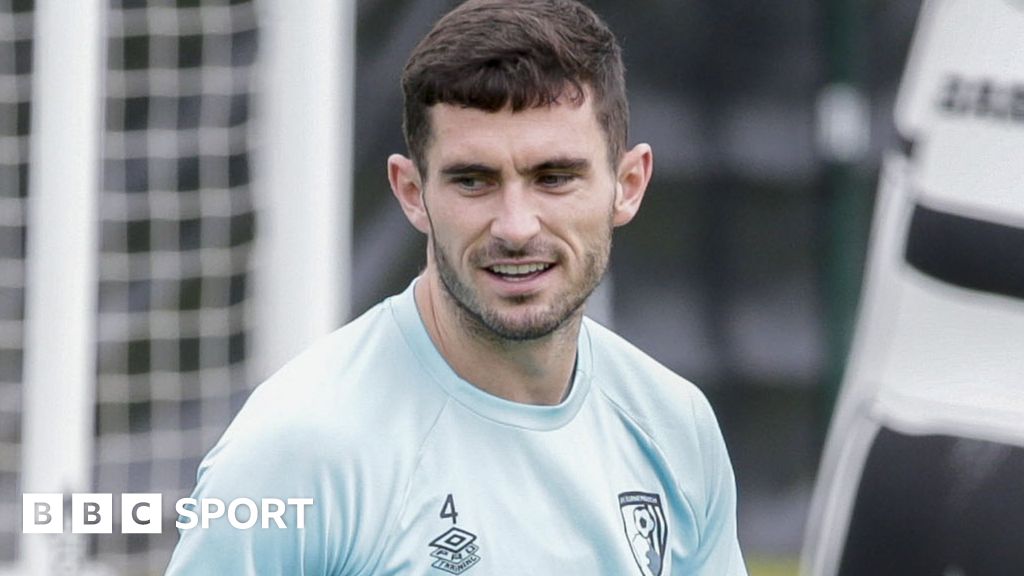 Lewis Cook: Bournemouth midfielder signs new three-year contract - BBC ...