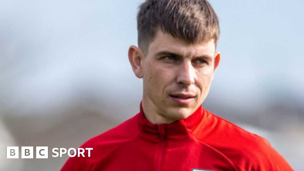 Cymru Premier round-up: Caernarfon end Met's unbeaten start, Ponty win ...