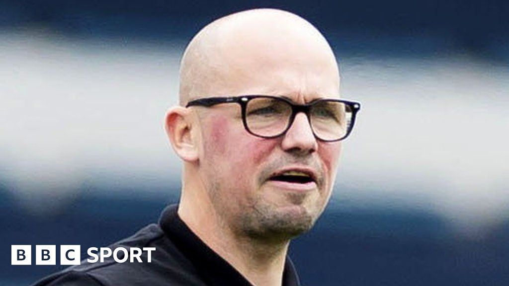 Jamie Hamill: Stranraer manager leaves club after 8-0 defeat by East ...