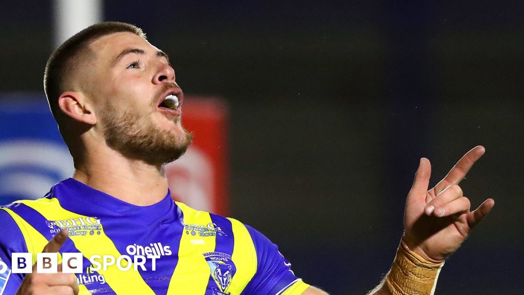 Danny Walker: Warrington Wolves hooker signs new one-year deal - BBC Sport