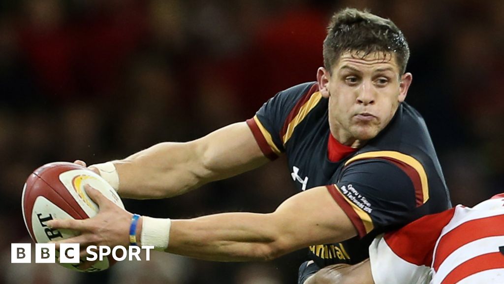 Wales sevens pick Lloyd Williams and Cory Allen - BBC Sport