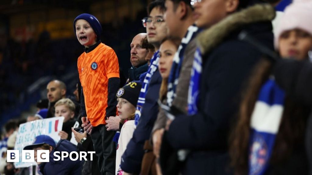 Chelsea news: Fan views on Stamford Bridge atmosphere - BBC Sport