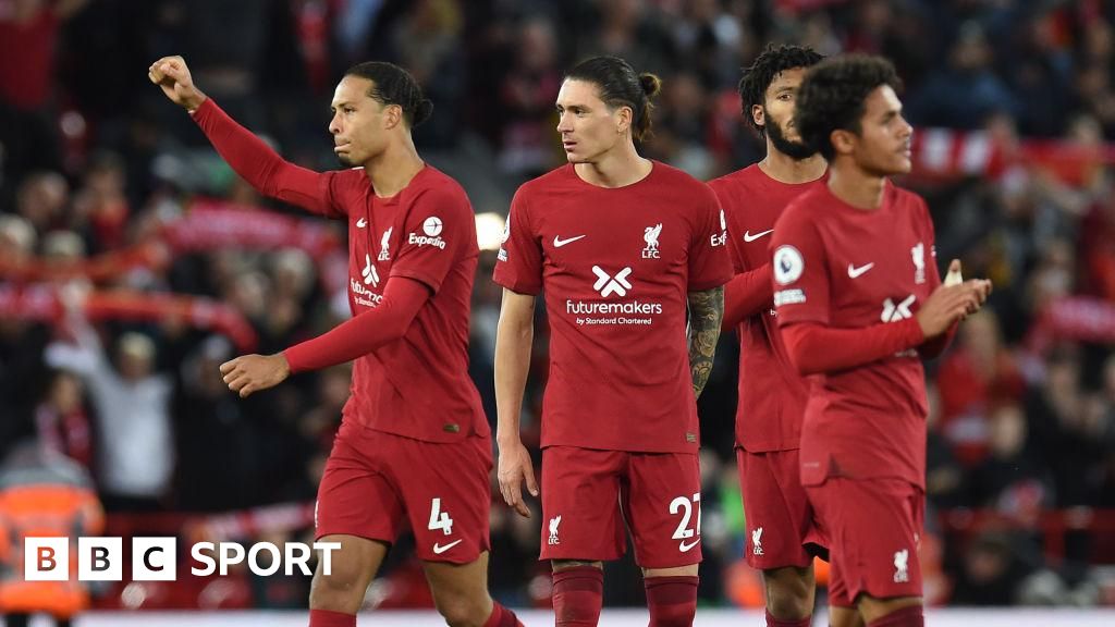 Liverpool: Klopp explains switch of formation - BBC Sport