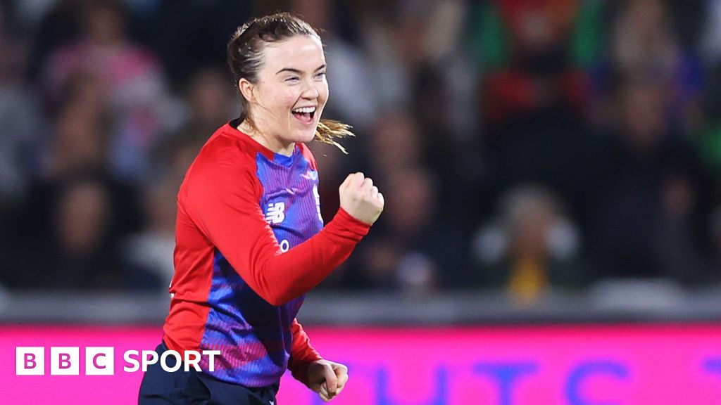 Women's Ashes: England spinner Mady Villiers on her vegan lifestyle ...