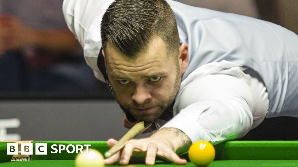 Jimmy Robertson wins European Masters for first ranking title - BBC Sport