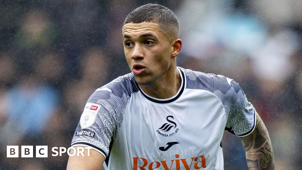 Nathan Wood: Swansea City take up option to extend centre-back's ...