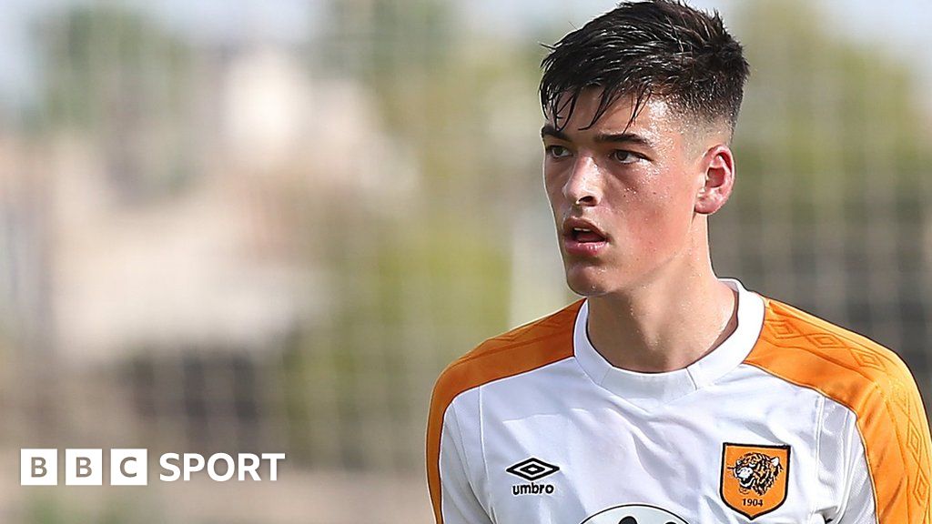 Jacob Greaves: Hull City defender signs new deal and joins Cheltenham ...