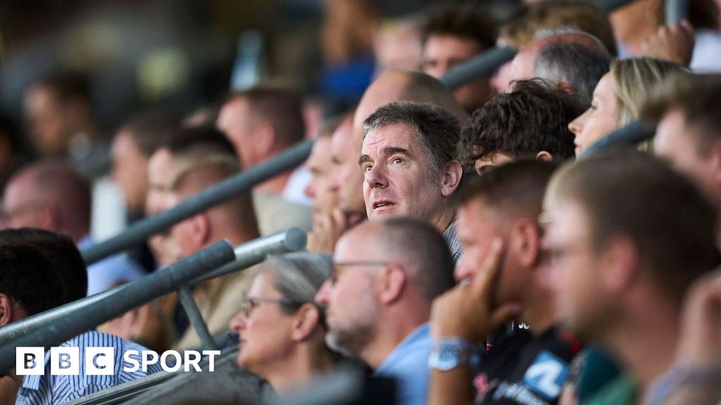 Brentford: Owner Matthew Benham looking for new investment - BBC Sport