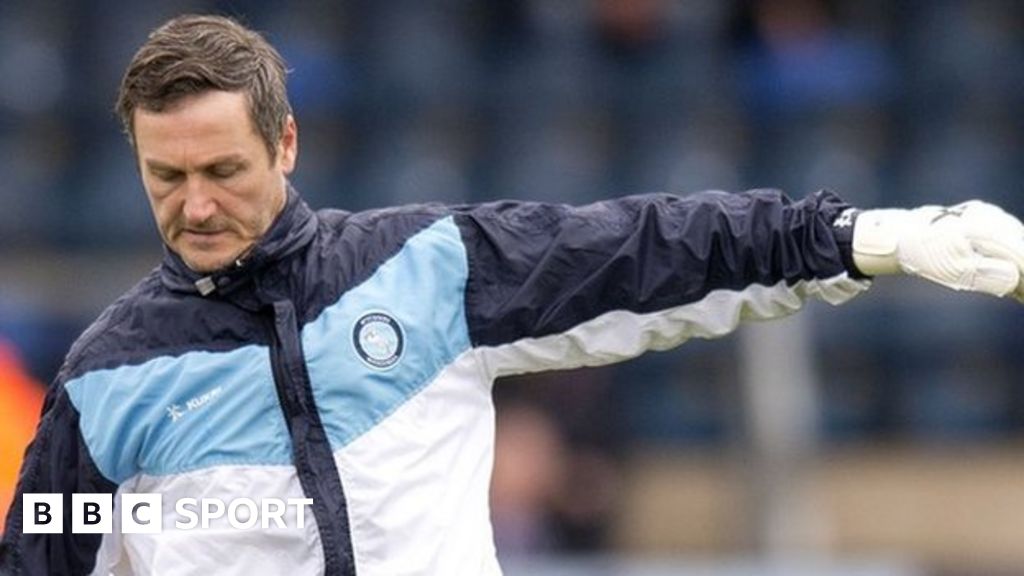 Wycombe: Barry Richardson did not expect to play again at 46 - BBC Sport
