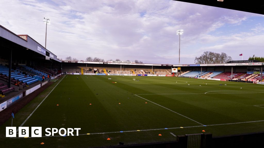 Scunthorpe United: David Hilton completes takeover from Peter Swann ...