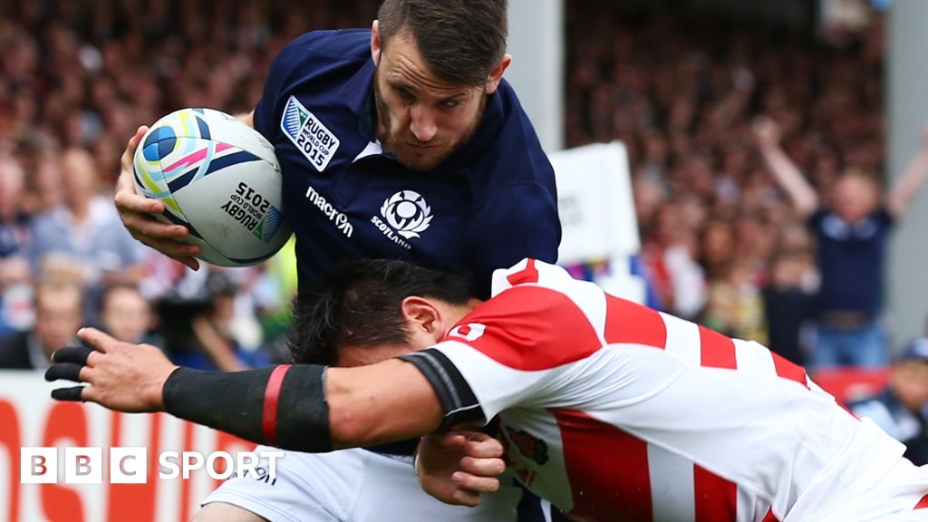 World Rugby to test waist-height tackles as part of trial - BBC Sport