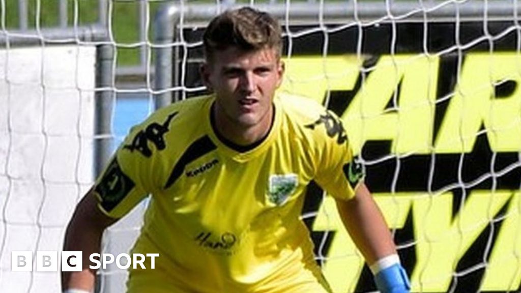 Callum Stanton: Guernsey FC re-sign goalkeeper - BBC Sport