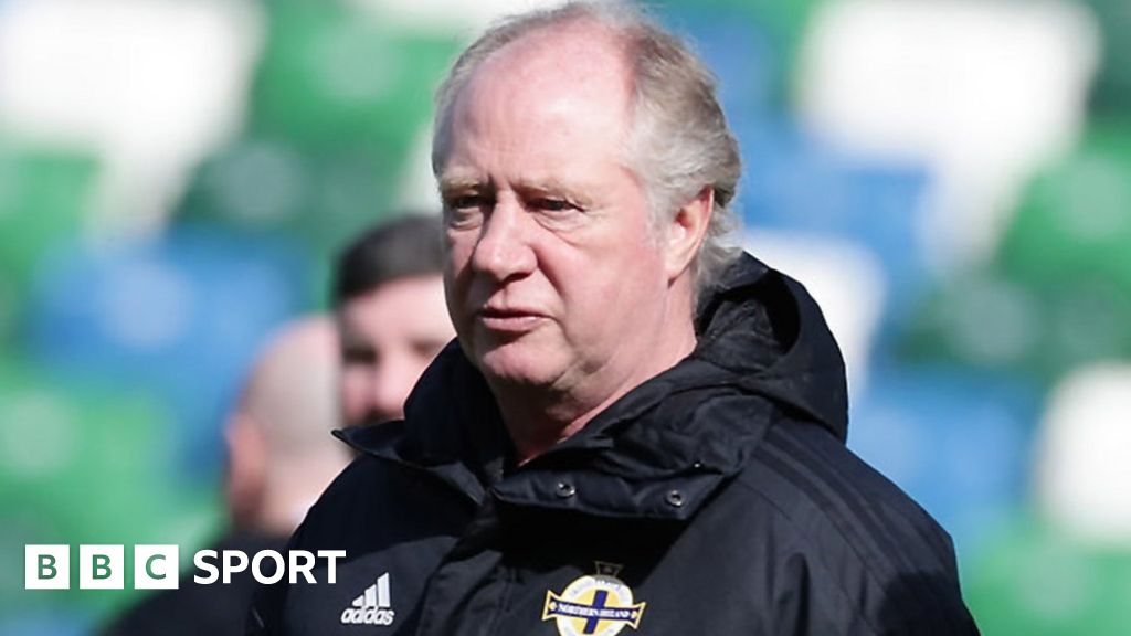 Northern Ireland: Jimmy Nicholl to stay on as assistant manager - BBC Sport