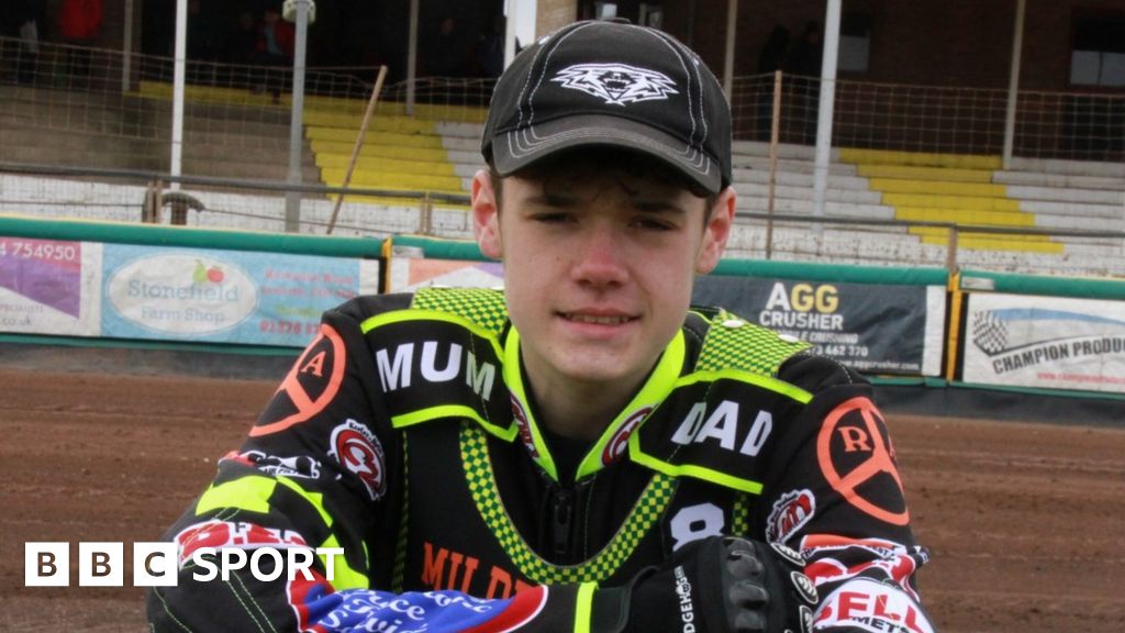 Sam Norris: Speedway racer on life support after crash - BBC Sport