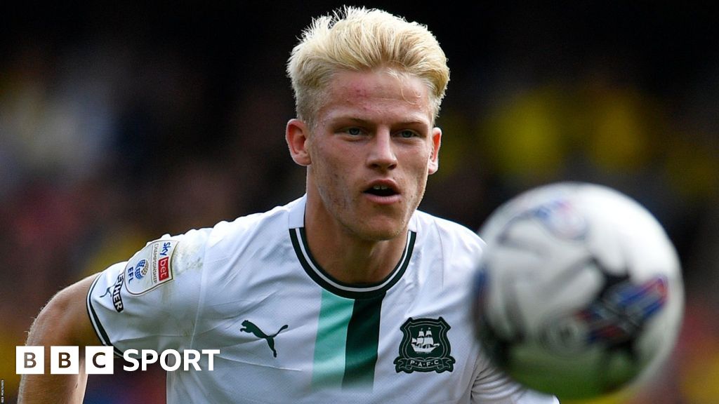 Plymouth Argyle defender Saxon Earley needs ankle surgery - BBC Sport