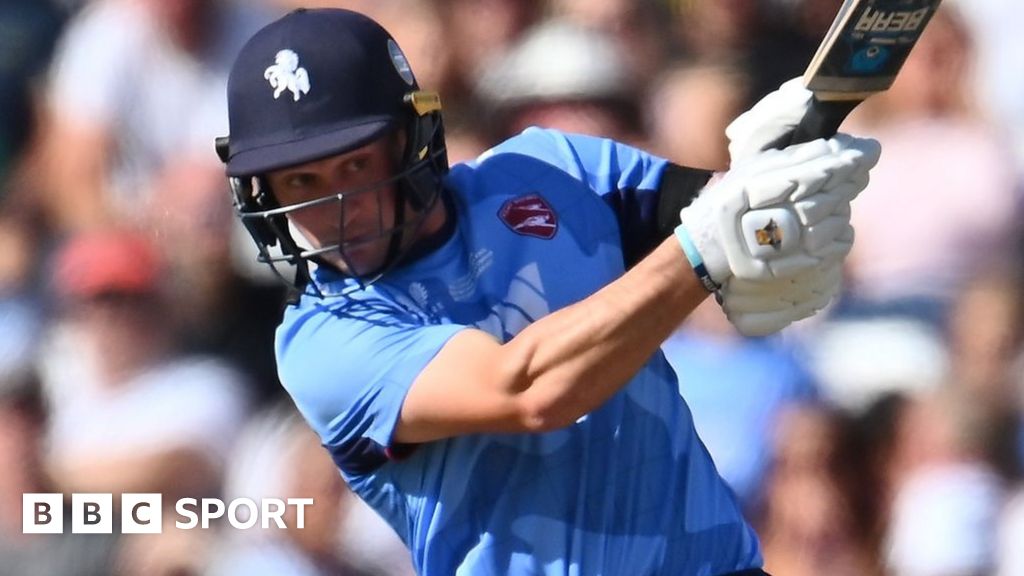 Harry Finch: Kent agree two-year deal with batter - BBC Sport