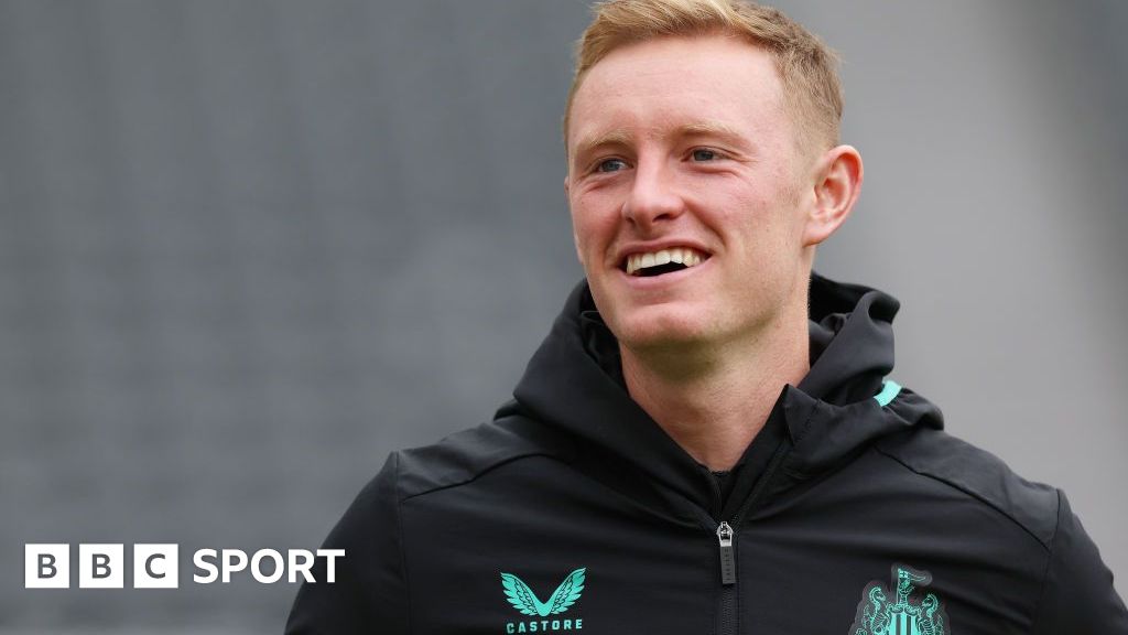 Newcastle: 'Southgate should be scouting Longstaff regularly' - BBC Sport
