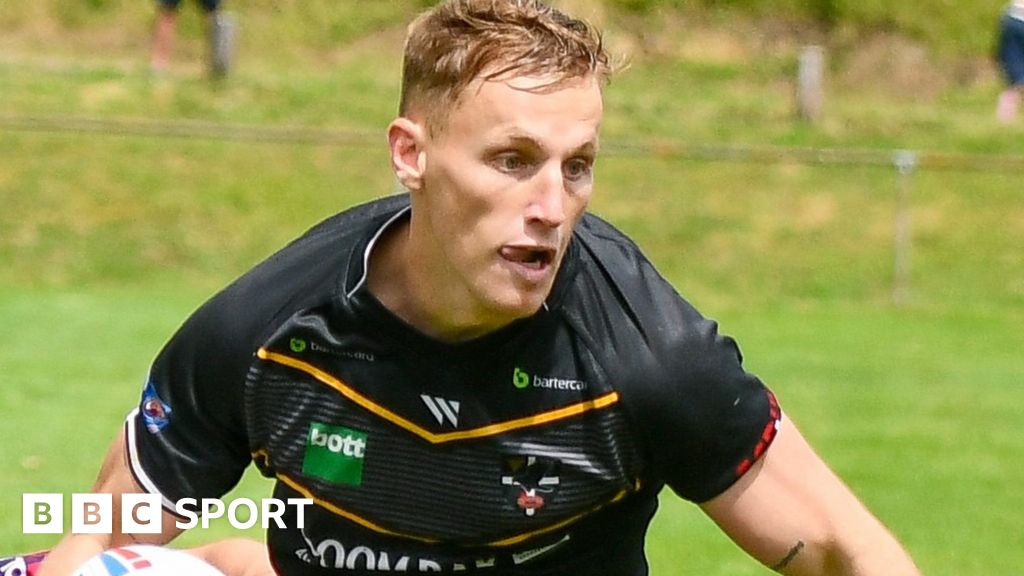 Cameron Brown: Cornwall's Australian back signs new one-year deal - BBC ...