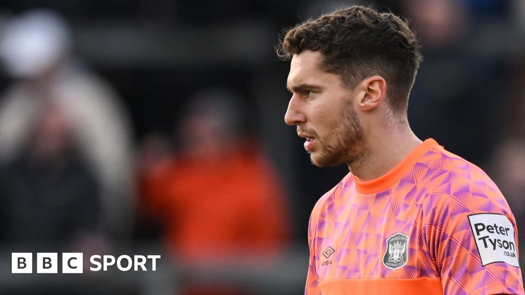 Harry Lewis: Carlisle United goalkeeper's clean sheet in victory ...