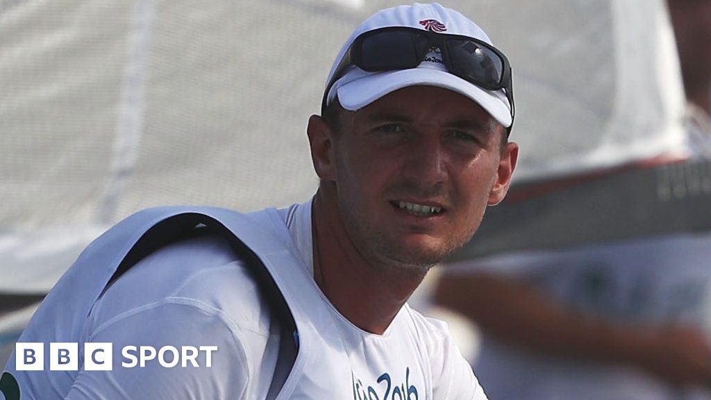 Rio Olympics 2016: Giles Scott leads after four races in the Finn class ...