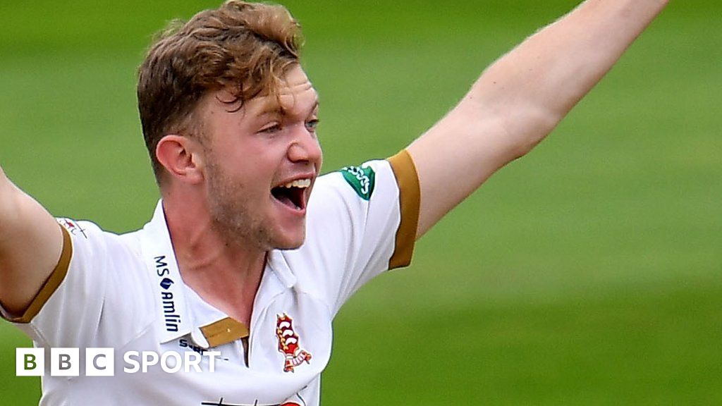 Sam Cook: Essex pace bowler signs two-year contract at Chelmsford - BBC ...