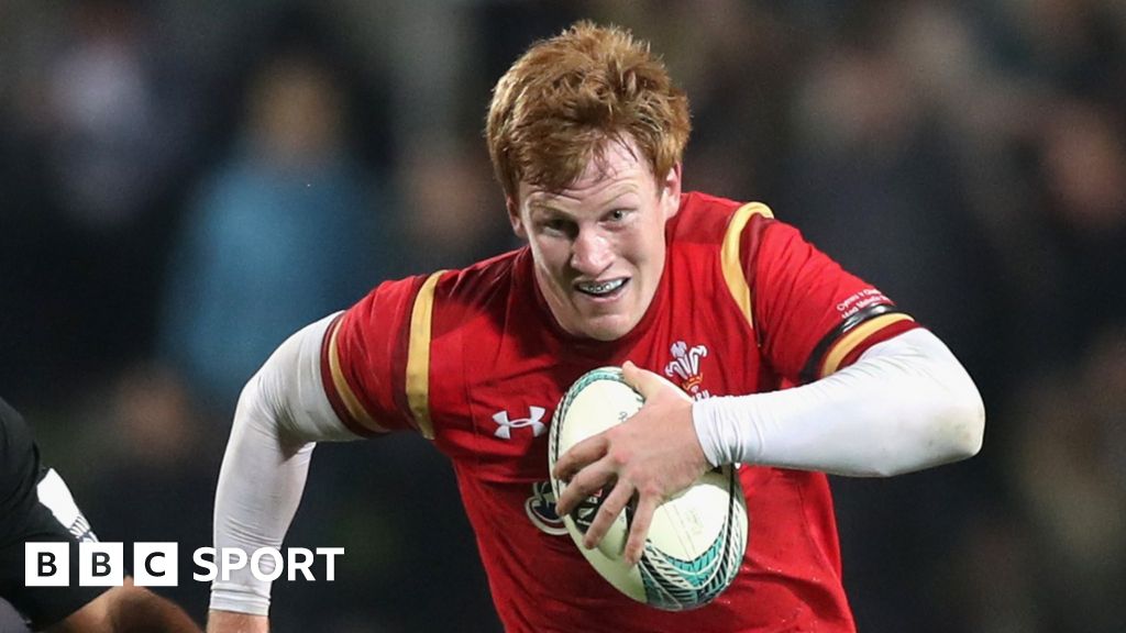 New Zealand v Wales: Luke Charteris and Rhys Patchell start for Warren ...