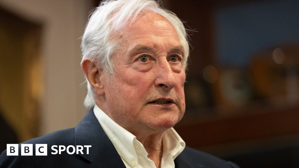 Sir Gareth Edwards: South Africa's 14 changes disrespect Wales, says ...