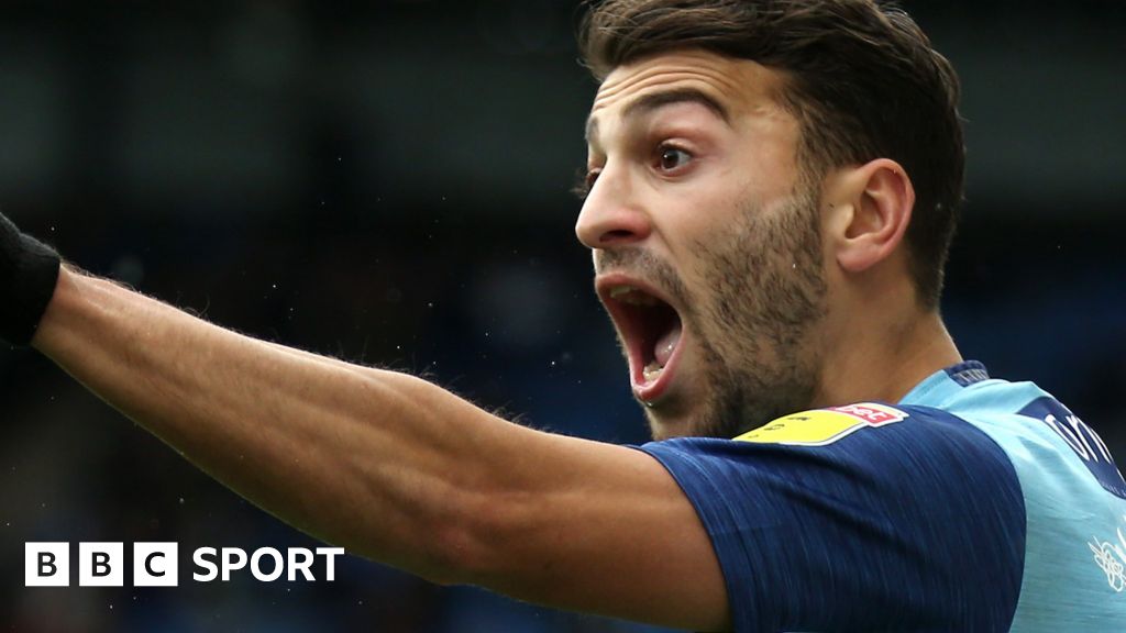 Scott Kashket: Wycombe Wanderers forward given betting ban - BBC Sport