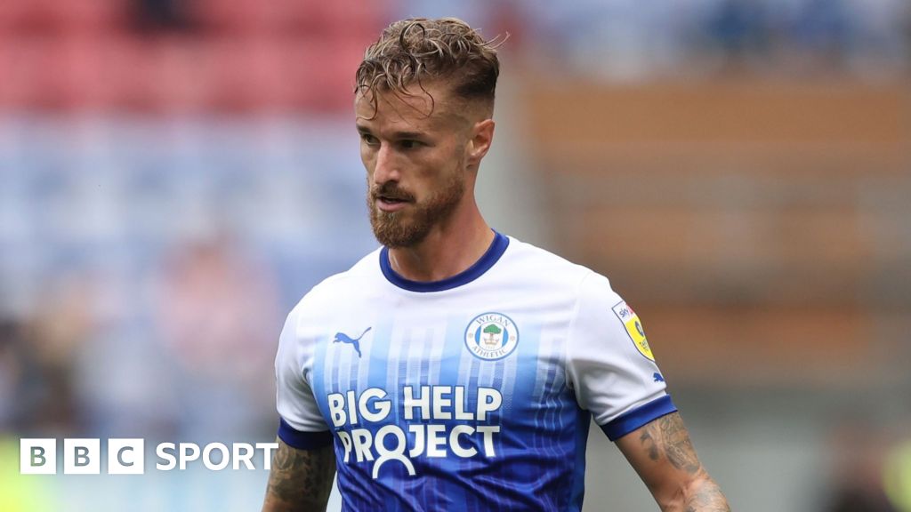 Joe Bennett: Oxford United sign free-agent defender on 'short-term ...