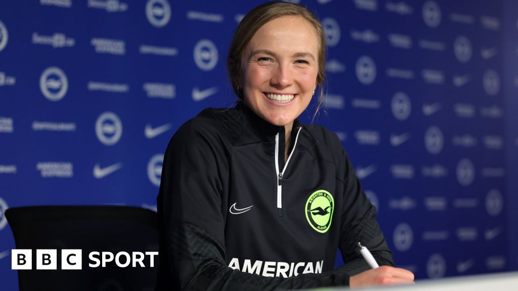 Brighton and Hove Albion sign Zoe Morse from Chicago Red Stars - BBC Sport
