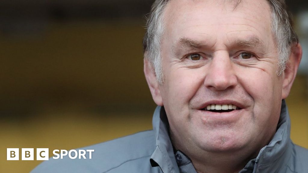 Robbie Smith: Newcastle Falcons boss Dean Richards brings in Bedford ...