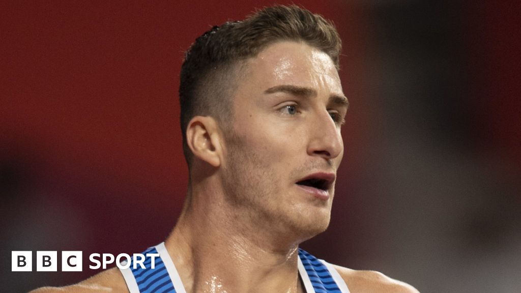 Marc Scott breaks Mo Farah's British and European indoor 5,000m record ...