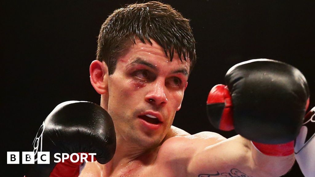 Stephen Smith: British boxer's ear stitched after loss to Francisco ...