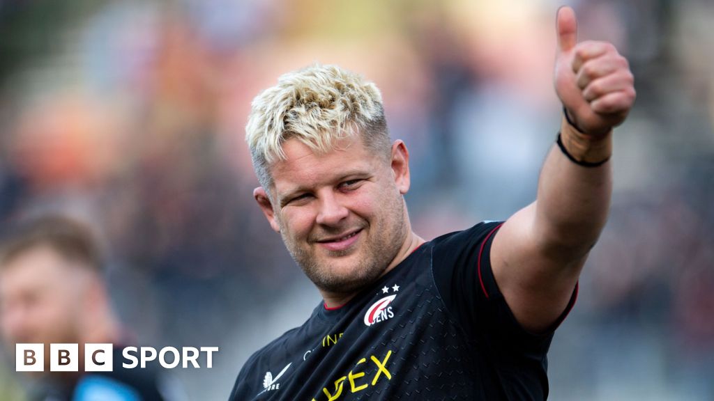 Richard Barrington: Saracens prop to leave for French side Agen - BBC Sport
