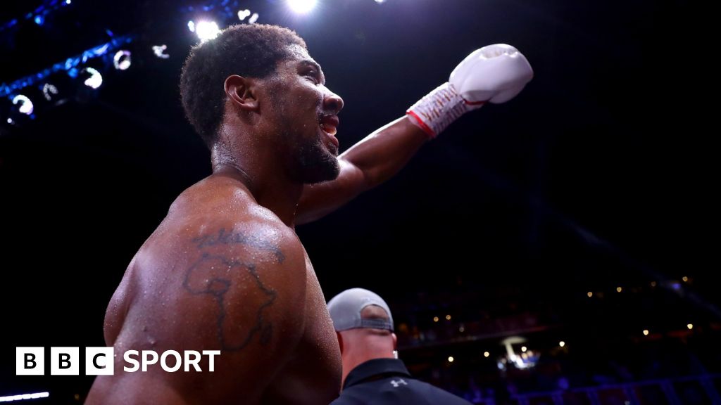 Anthony Joshua: Why Nigerians see him as one of their own - BBC Sport