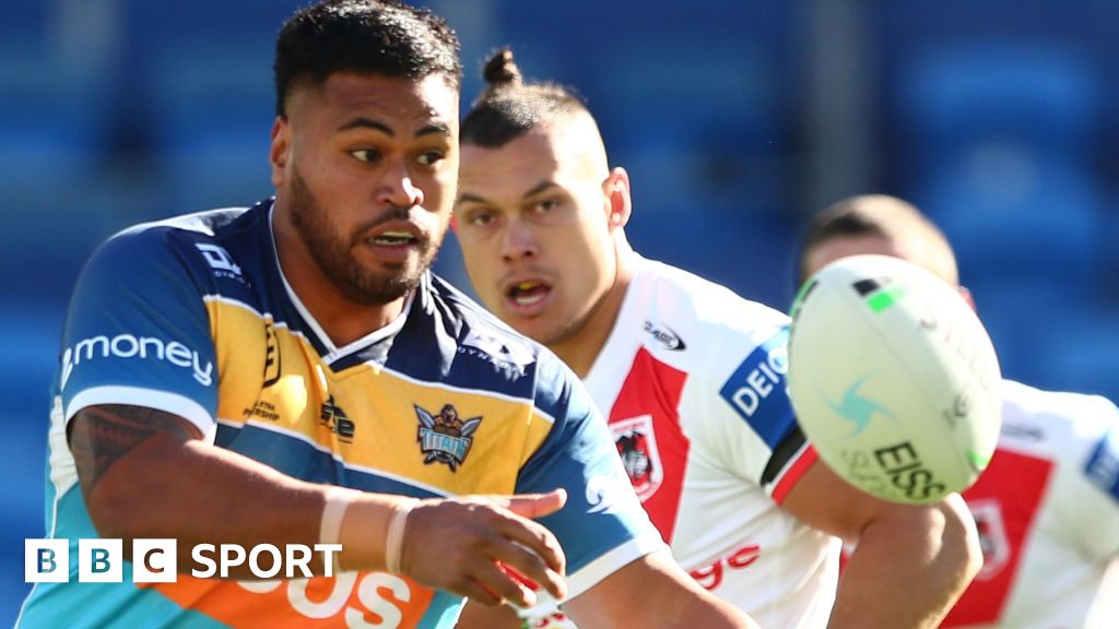 Sam Lisone: Leeds Rhinos sign Gold Coast Titans prop on two-year deal ...
