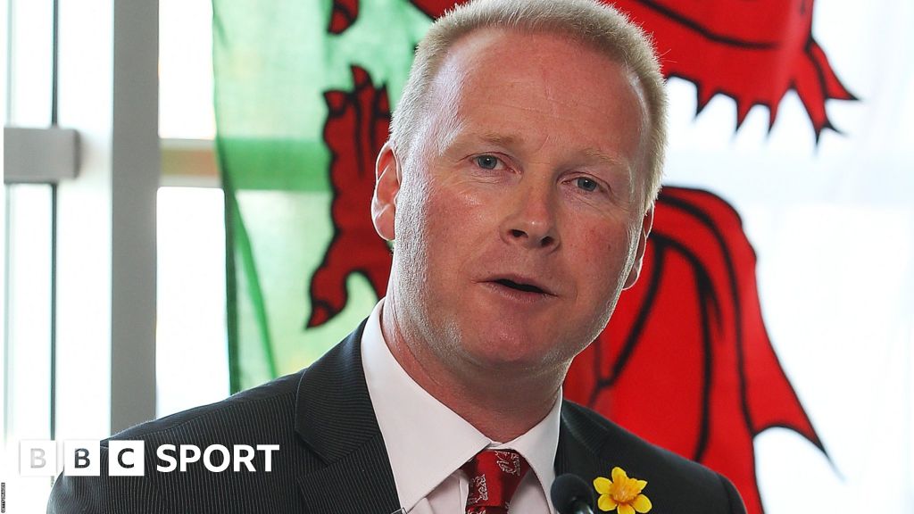 Disability Sport Wales chief Jon Morgan is to stand down - BBC Sport