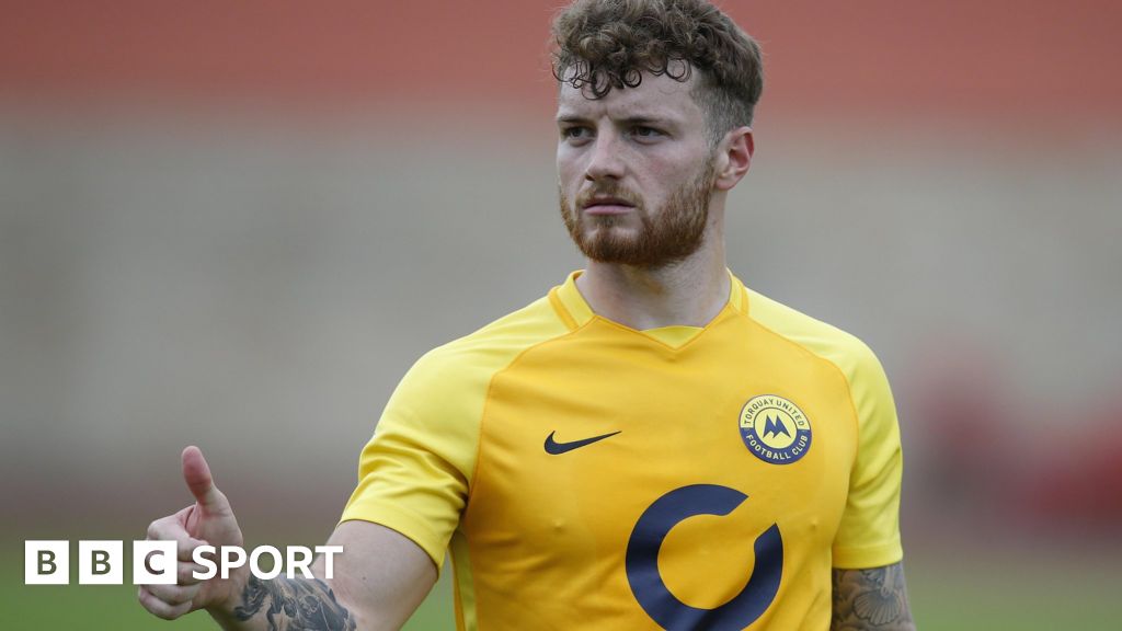 Ryan Higgins: Footballer 'would have had heart attack' had he not ...