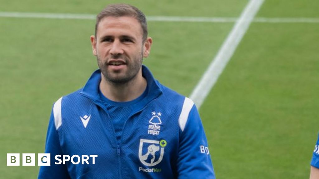 Steve Cook: Father's life saved by paramedics at Bournemouth, says ...