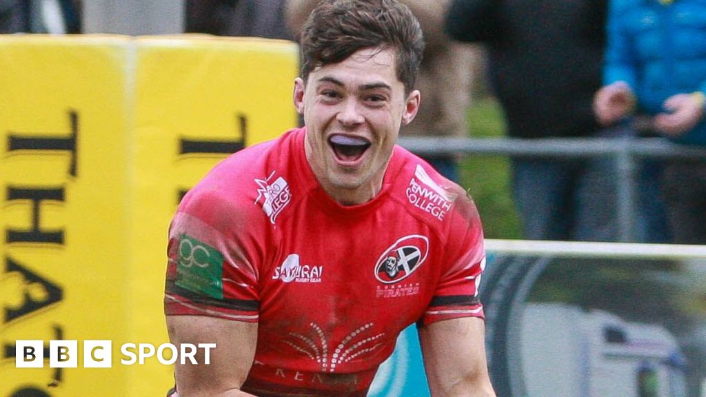 Robin Wedlake: Cornish Pirates winger impresses on return to squad ...