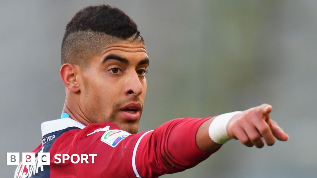 Watford sign Italian defender Adam Masina from Bologna - BBC Sport