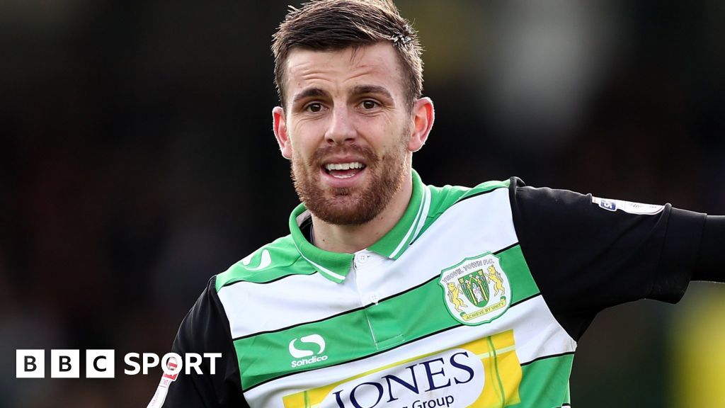 Kevin Dawson: Cheltenham Town sign Yeovil midfielder on two-year deal ...