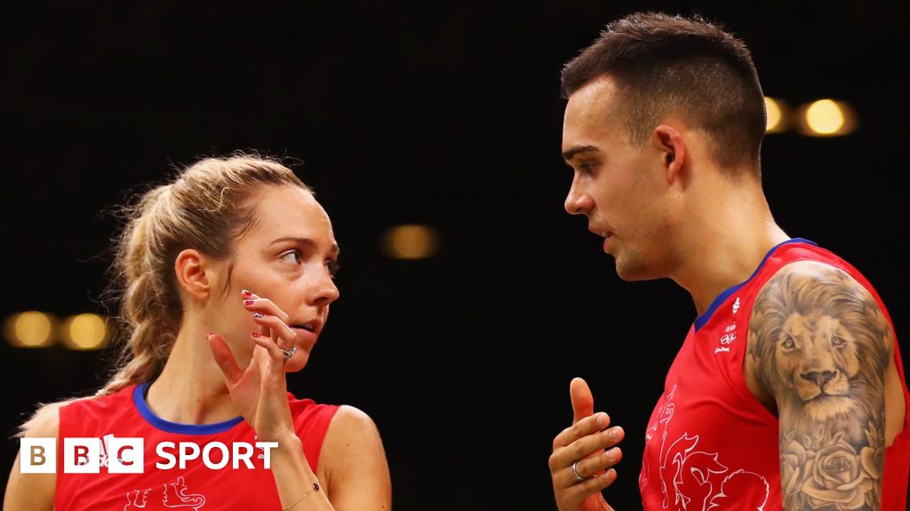 World Superseries Finals: Adcocks through to semi-finals in title ...