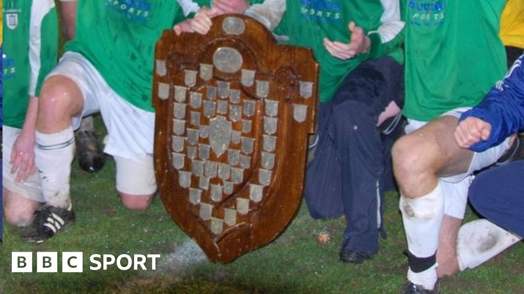Trinity Shield: St Lawrence progress to final after Trinity win - BBC Sport