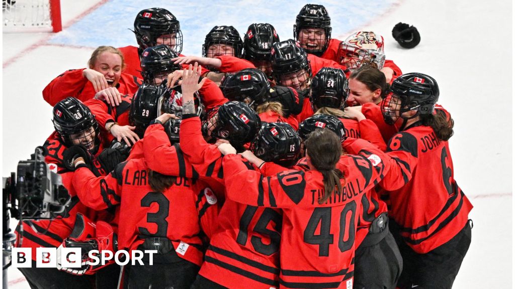 Winter Olympics: Canada beat USA to take women's ice hockey gold ...