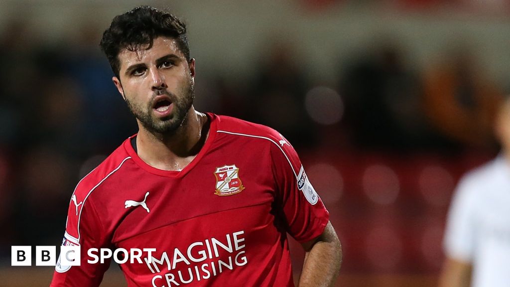 Yaser Kasim: Northampton Town sign ex-Swindon Town midfielder - BBC Sport