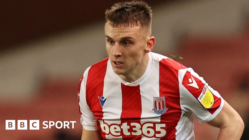 Alfie Doughty: Luton Town sign midfielder from Stoke City - BBC Sport