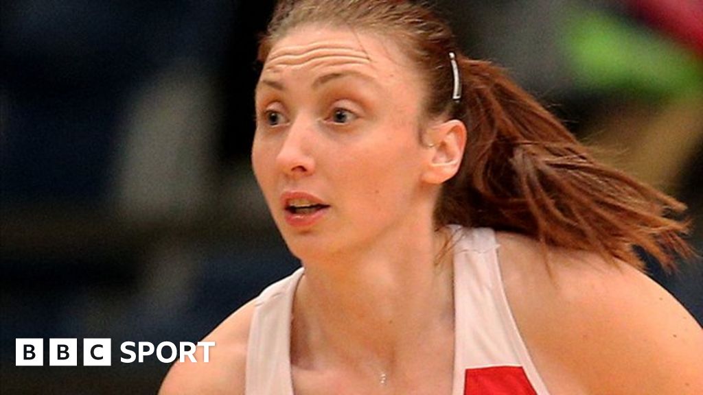 Jade Clarke: Loughborough Lightning sign England star - BBC Sport