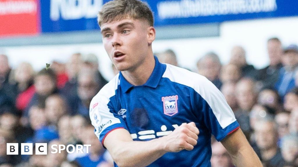 Leif Davis: Ipswich Town full-back says side must stay 'switched on' in ...